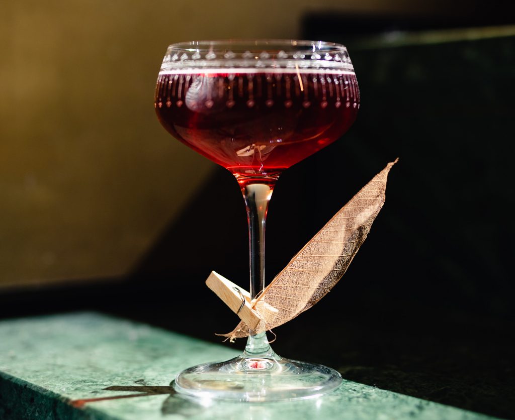Scott Bar | FLAWLESS.life - The Lifestyle Guide
